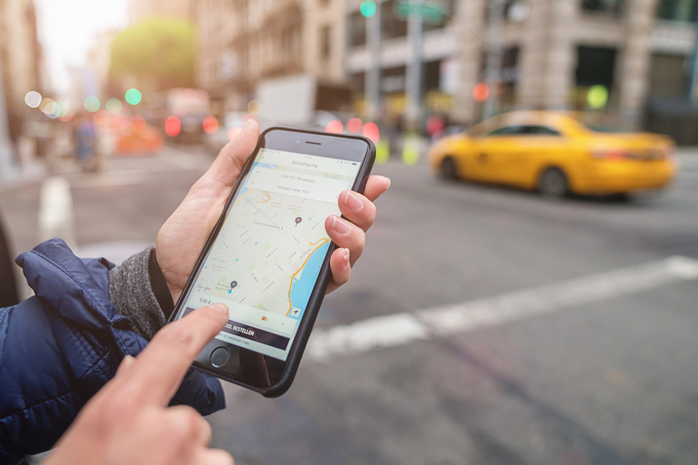 Why Business Travelers Should Use an Online Booking Tool | Blog | Amex GBT